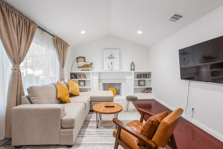 New Oasis! Amazing Backyard~pooltable~bbq~4 Beds - Fremont, CA