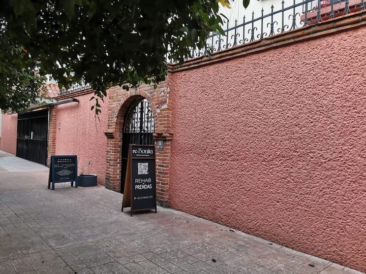 Lindo Estudio Frente Al Bosque - Mexique