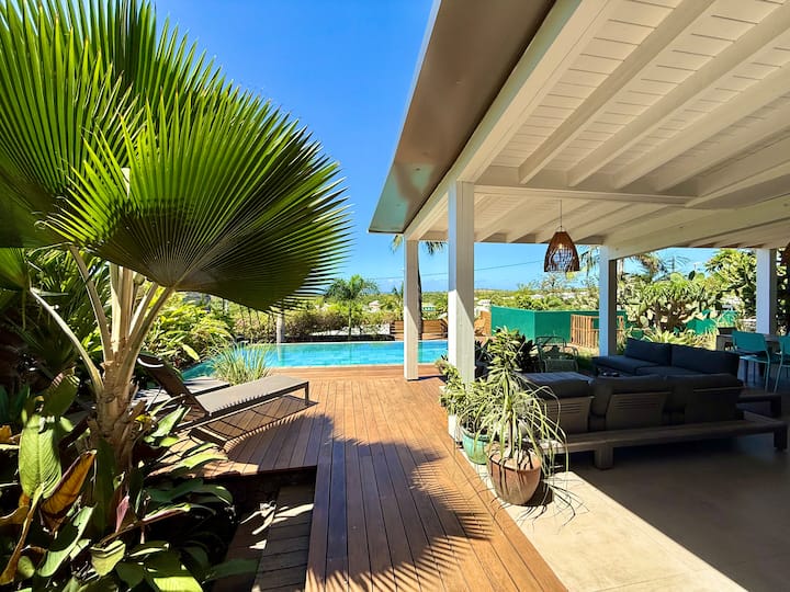 Villa Acacias. Piscine & Vue Panoramique - La Réunion