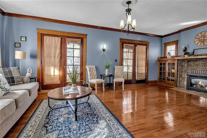 Spacious Sweet Home In Niagara Falls Ny - Niagara Falls