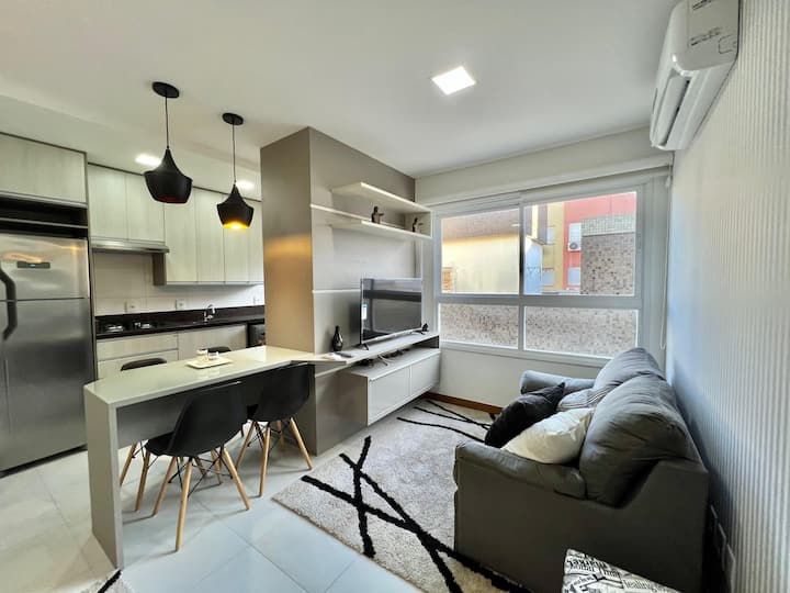 Apto De Um Quarto, Decorado. - Capão da Canoa