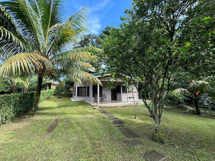 Villa Alicia - Rodeada De Naturaleza - Aguas Zarcas