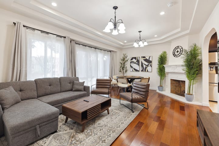 Sf Gem With Garage & Sunroom - Daly City, CA