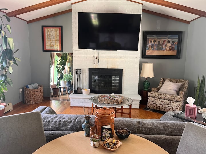 Wynnie55427 - Plymouth, MN