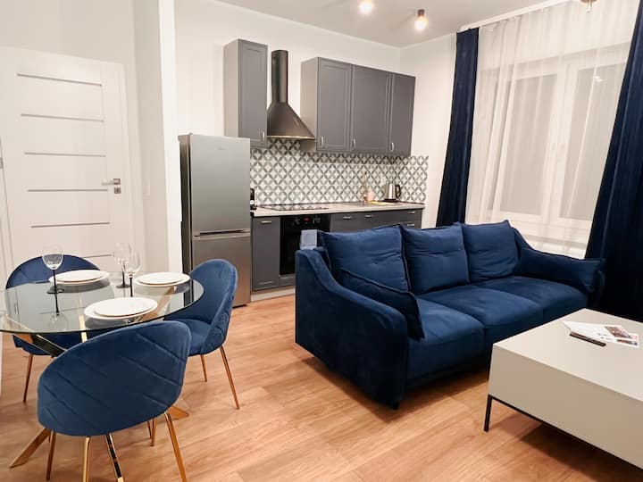 Ciche, Wygodne Mieszkanie W Samym Centrum Katowic - Katowice