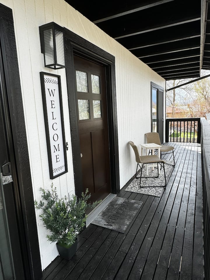 3 Bedroom Condo - Tranquility, Comfort & Location - Grand Junction, CO