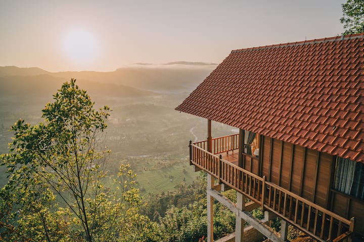 Cabin With The Best View In Bali! - Sidemen