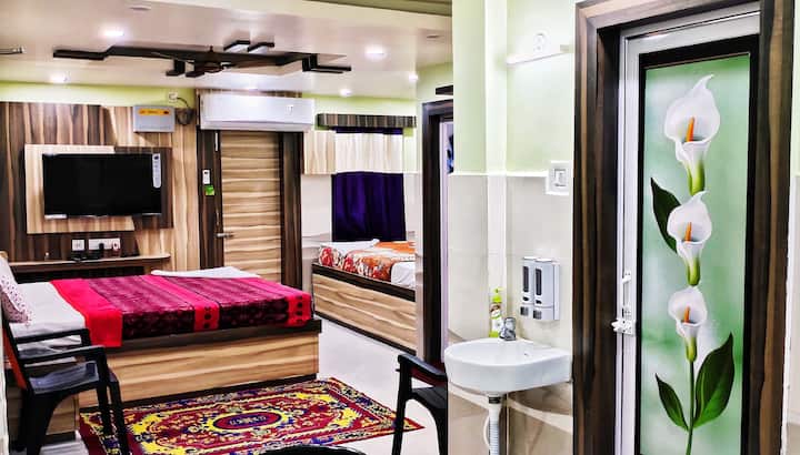 Ln Beach Homestay - Puri