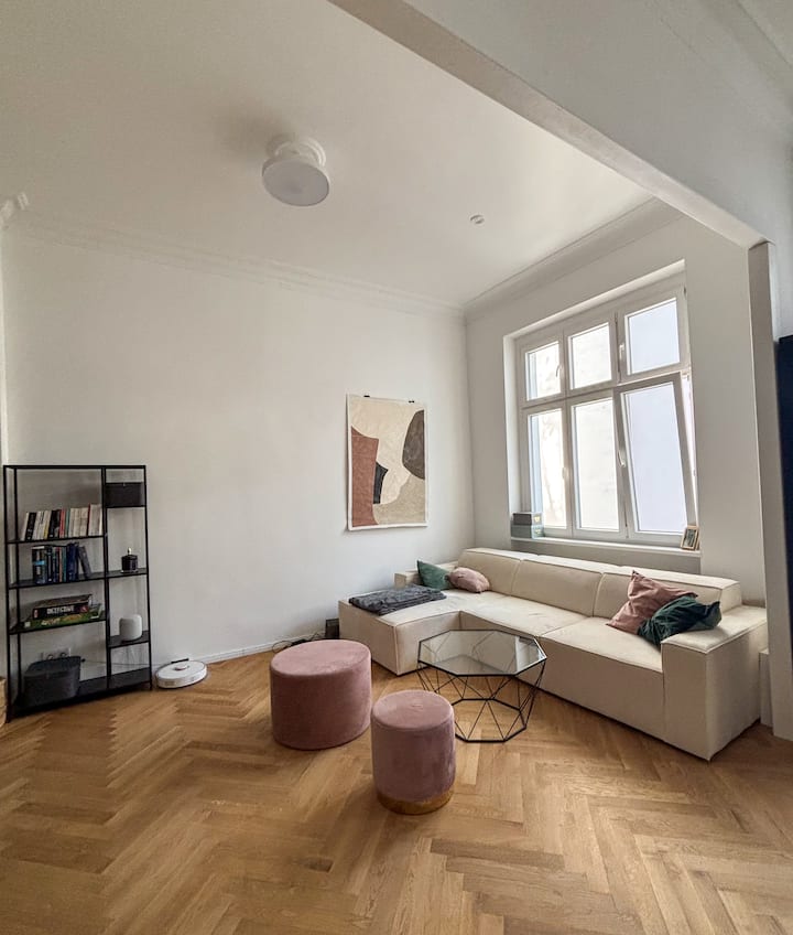 Modern Design Apartment - Close To Central - Berlin