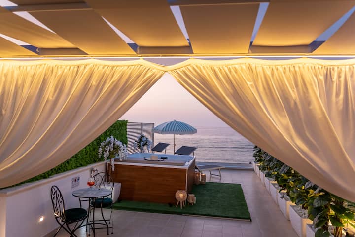 Ariel - Amarè Suites De Luxe Avec Vue Sur La Mer - Bari