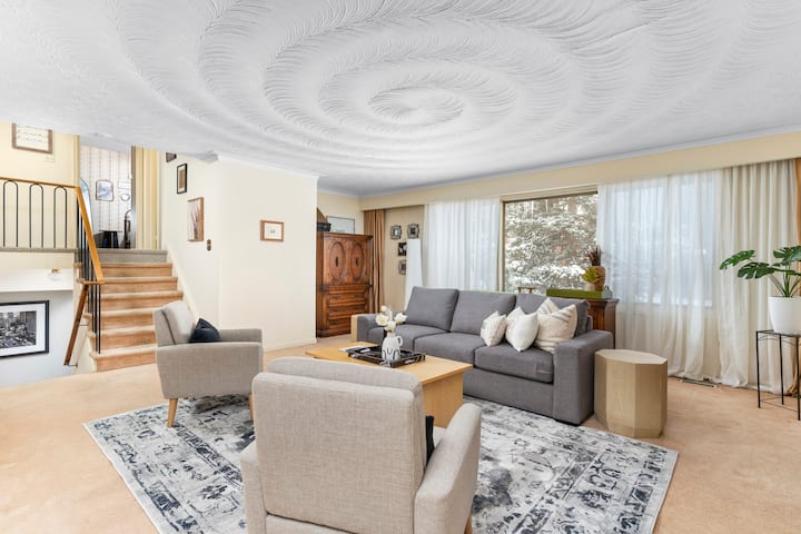 4b2b Entirehousenear Bayview Station Top Schools - Toronto