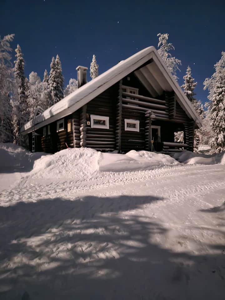 Tunnelmallinen Mökki Oloksella - Muonio