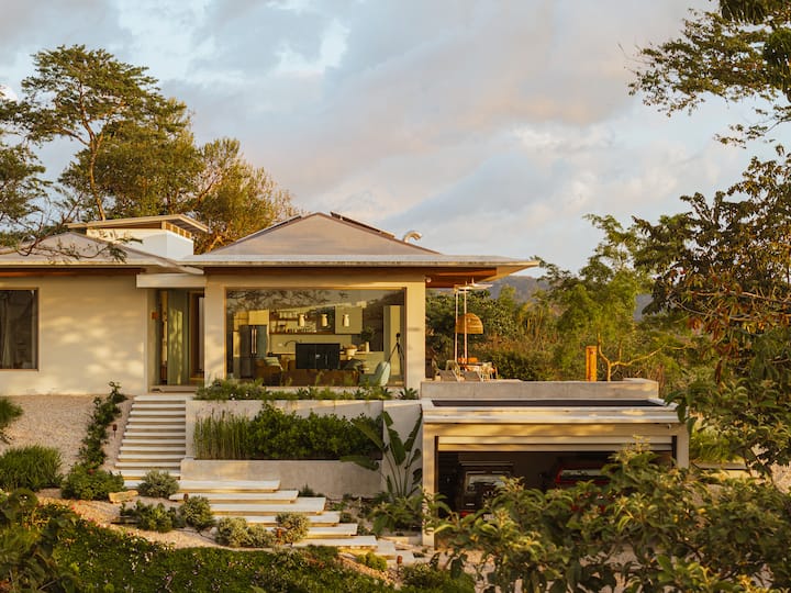 A Sanctuary Of Tranquility And Modern Luxury - Nosara