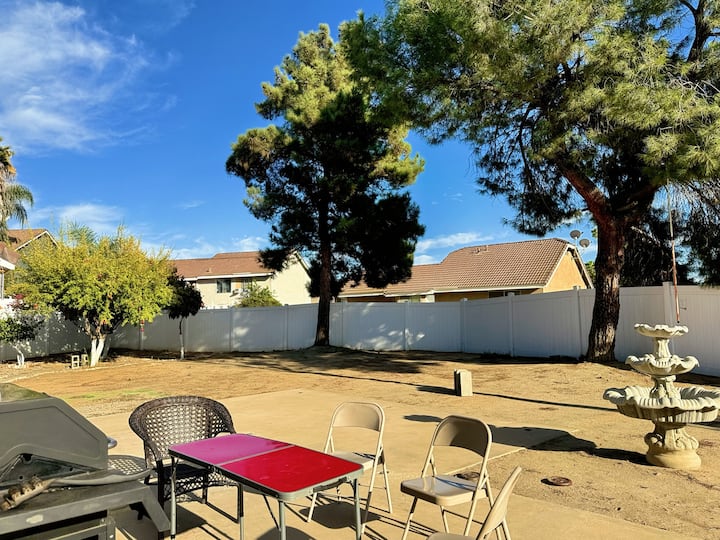 4br2.5b In Moreno Valley/month Available - Moreno Valley, CA