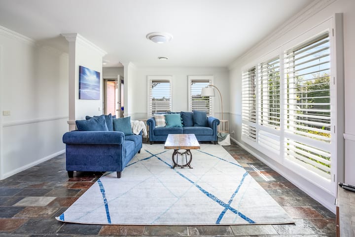 Spacious | Pet Friendly | Ping Pong Table - Geelong