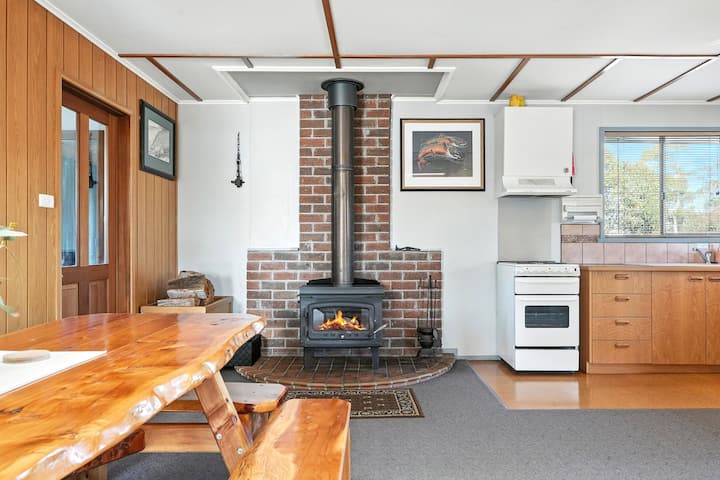 Bull Tavern - Walk To Great Lake Hotel - Great Lake, Central Plateau