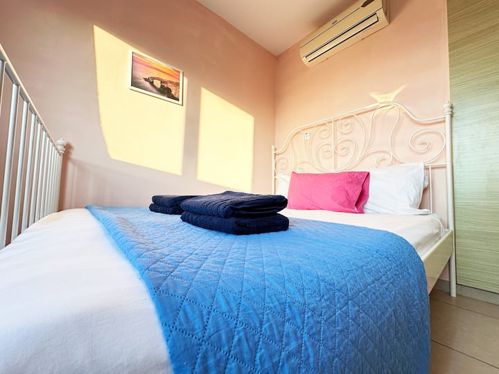 Angela's Sunset Holiday Apartment - Ayia Napa - Ayia Napa