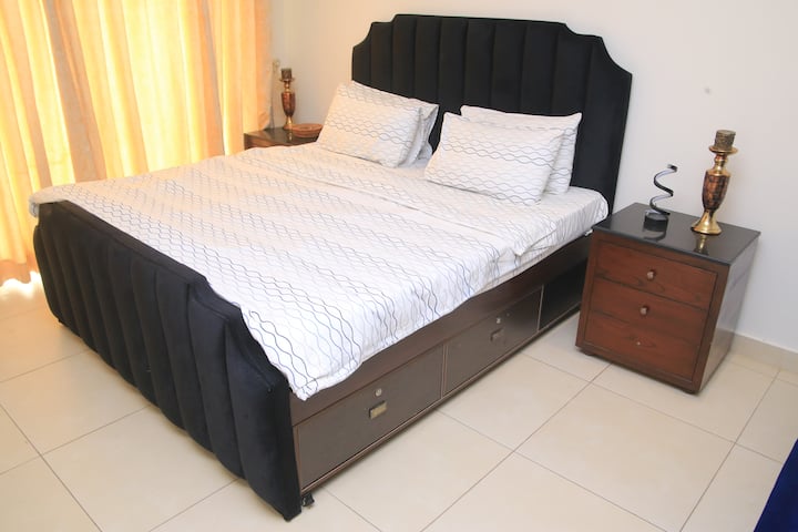 New 1 Bed Studio Kalma Chowk Indigo Boutique 1 Bhk - Lahore