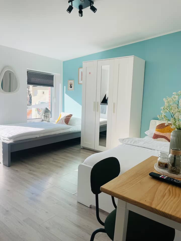 Studio Apartment - Berlin For Low Budget / Clean - ベルリン