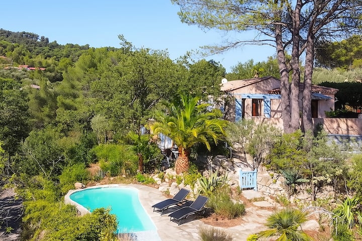 Maison Provençale Avec Piscine Chauffée & Vue - Montferrat