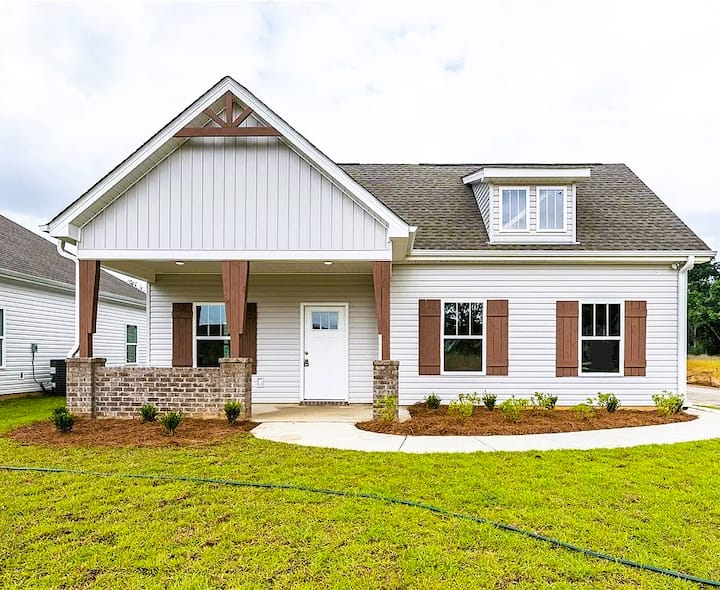A Home Away From Home - Tuscaloosa, AL