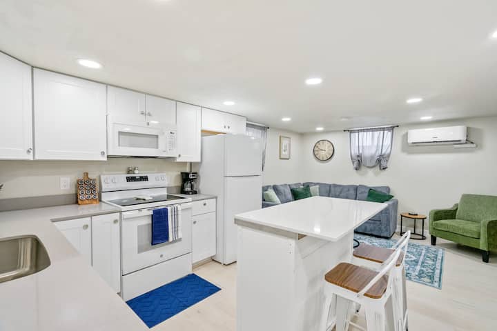 Cozy Suite| Sleeps 5| Newly Remodeled| - Spokane Valley, WA