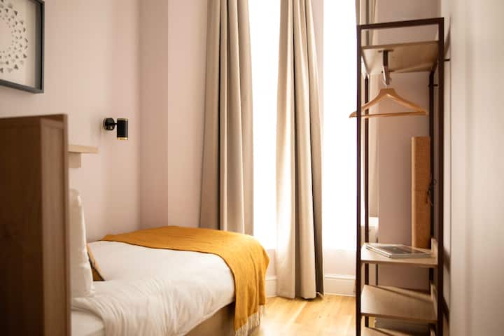 Bright Single Studio In The Heart Of Holland Park - Central London