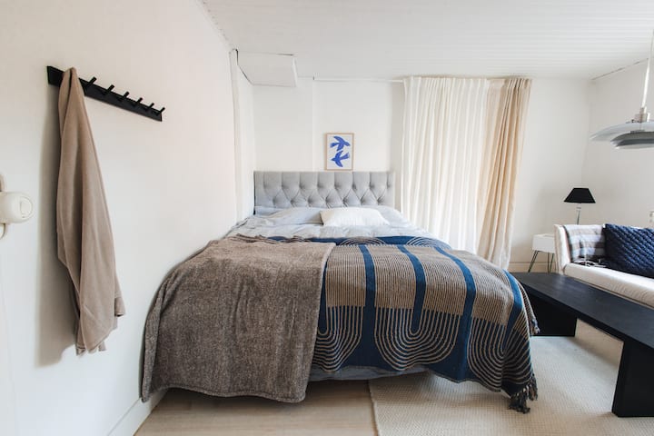 Experience Gothenburg From This Stylish Apartment - Gothenburg