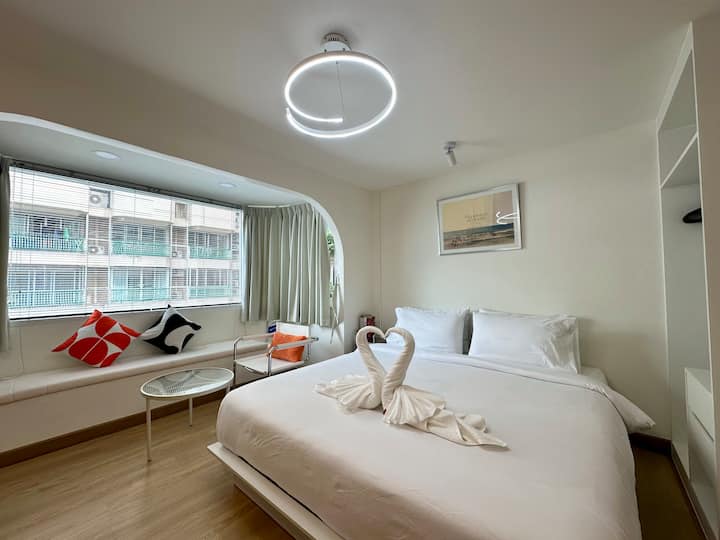New&cozy In Nimman/near Maya Mall/kitchen & Desk - Chiang Mai