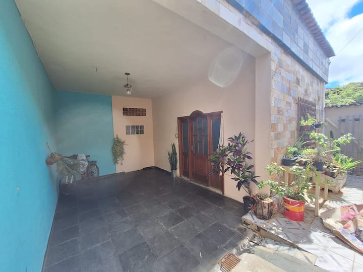 Refúgio Verde Com Quarto Amplo - Belo Horizonte