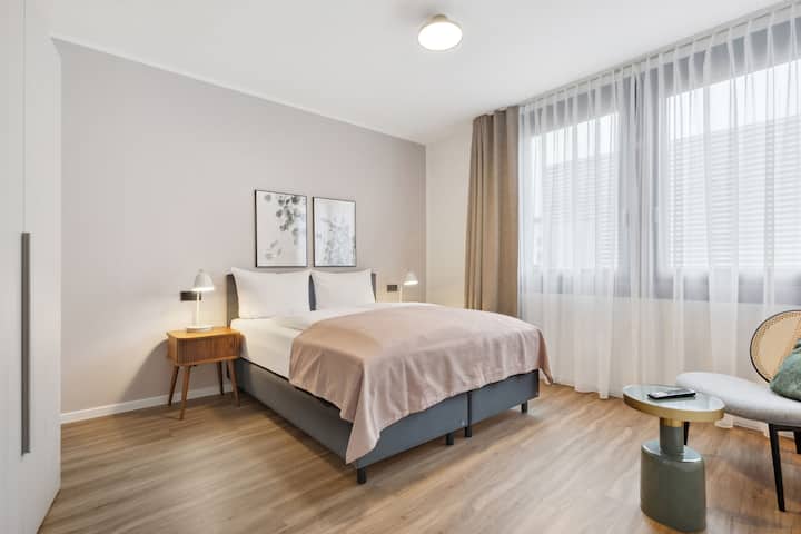 Zwickau Magazinstr. | Comfort Suite With Sofa Bed - Zwickau