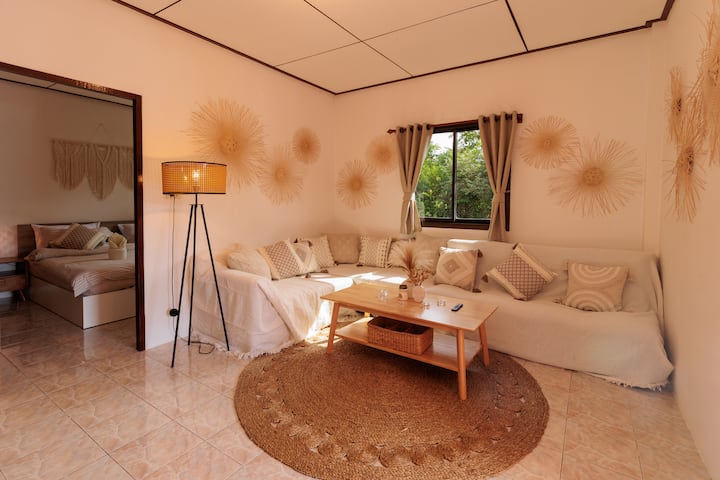 Amsterdam House • Double King Bed • 4k Smarttv - Ko Pha Ngan