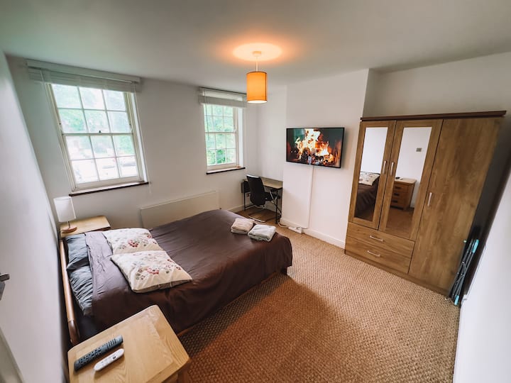 Majestic Cozy Stay Colindale Station Free Parking - 埃奇韋爾