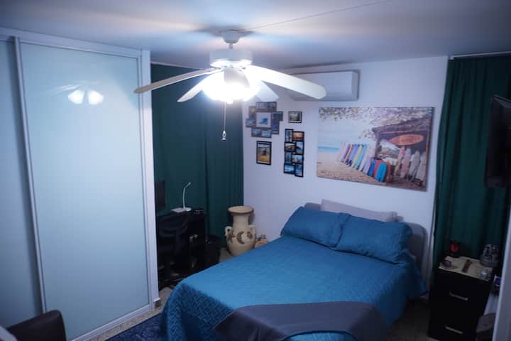 Cuarto + Estudio Para Youtubers - Trujillo Alto