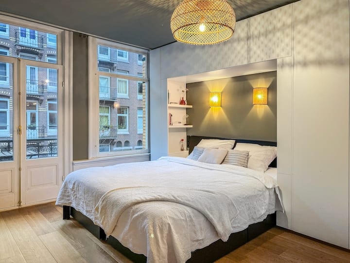 Cosy Apartment With Private Balcony In "De Pijp" - Amsterdam