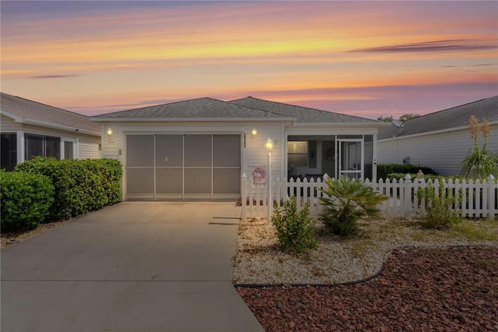 Seaside Charm In The Villages - The Villages, FL