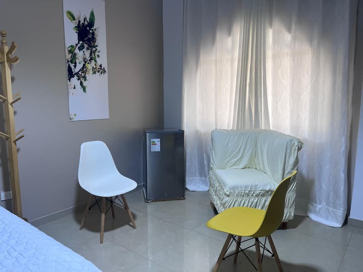 First-floor Room + Independent Entrance + Parking - Nazca