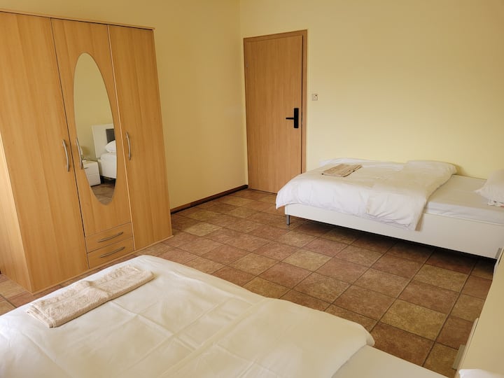 Privates Zweibettzimmer - Kerpen