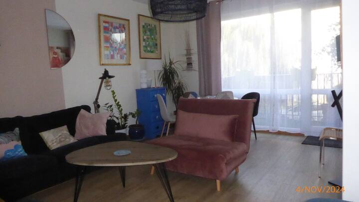 Agréable Appartement Avec Balcon - Caen