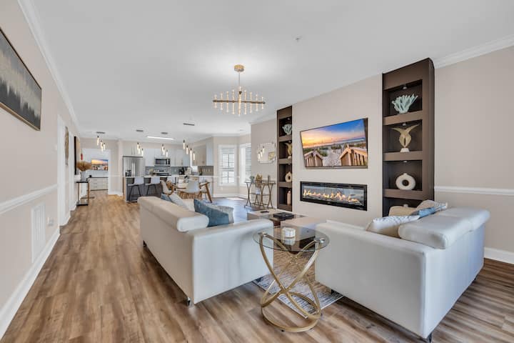 Pristine Golf Villa: Pool | Beach | Broadway | New - Myrtle Beach, SC