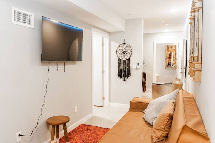 Trendy Brickell 2bd/2bth Free Parking Apt 3 - Miami