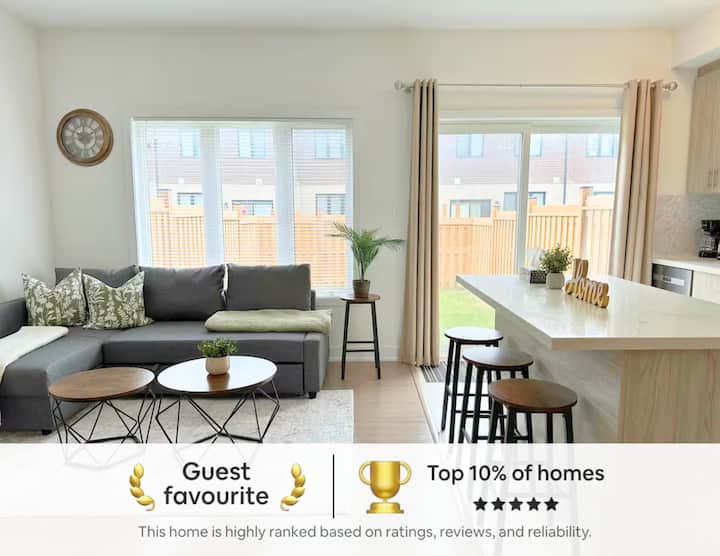 ① Cozy Barrie Getaway: Private Clean New Build 3br - 巴里