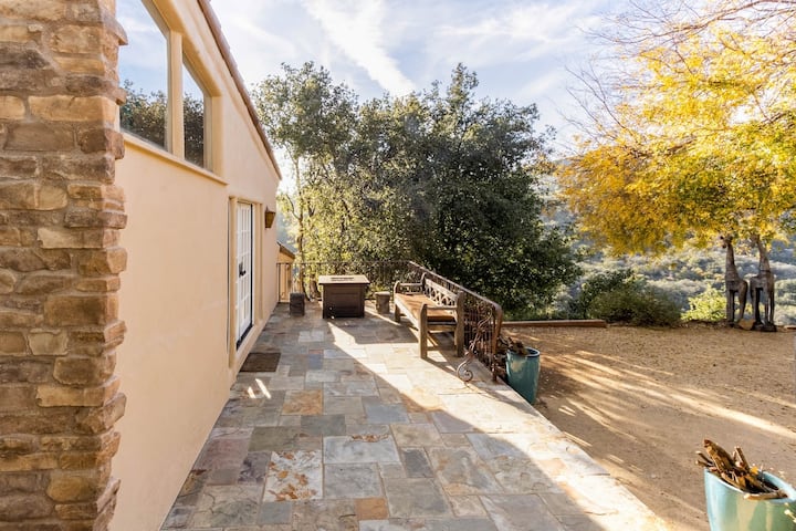 Intimate Gatherings In Outdoor Heaven. - Ventura County, CA