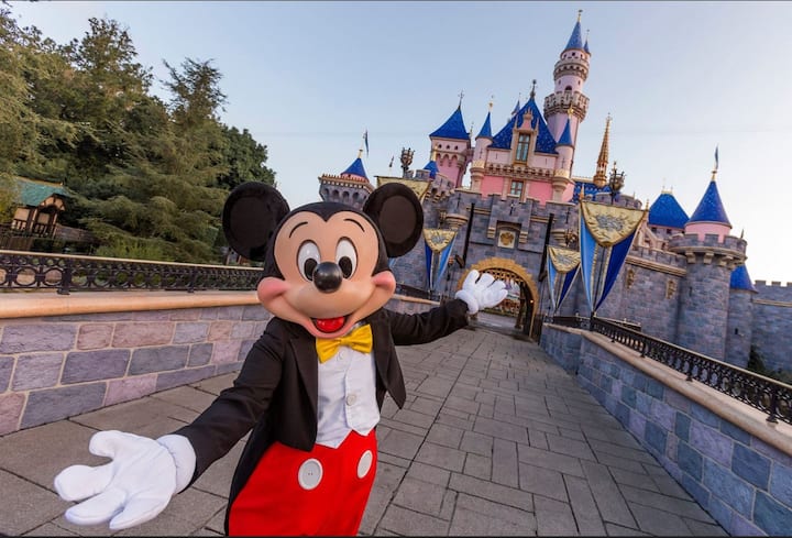 Beautiful & Spacious 2br/2ba 5mins Disney! Outlets - Orange, CA