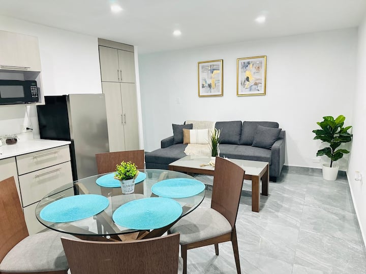 Villa Isabella Luxury F4, Centrico Y Espacioso! - Trujillo Alto