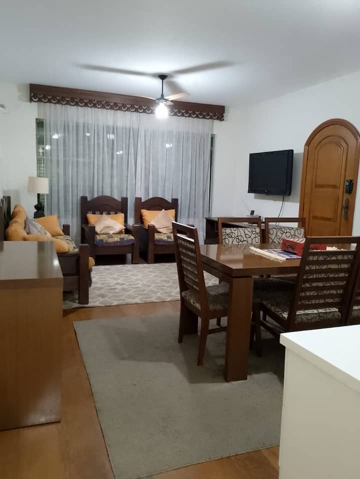 Casa Com Garagem - Metrô Brooklin E  Consulado Usa - Santo Amaro