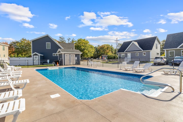 Trinity Way With Community Pool - Old Orchard Beach, ME