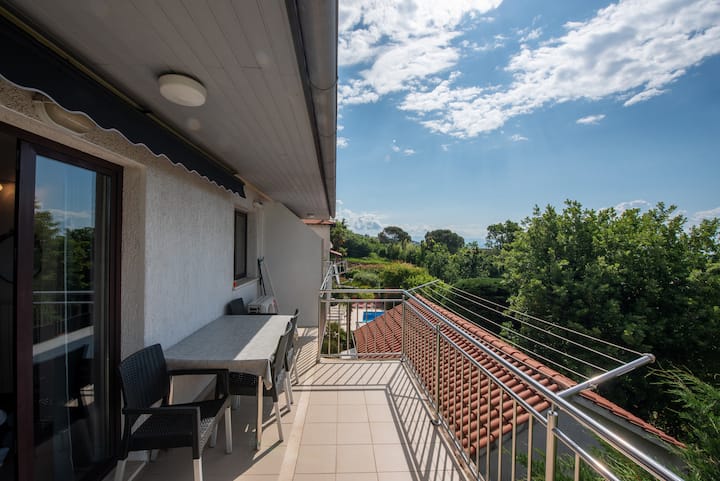 2 Bdrm Apt With Pool @ Dorijan Apartments - Opatija