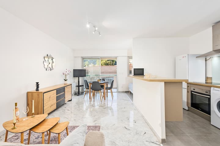 Appartement Cosy - Terrasse - Proche Mer - Plages de Menton