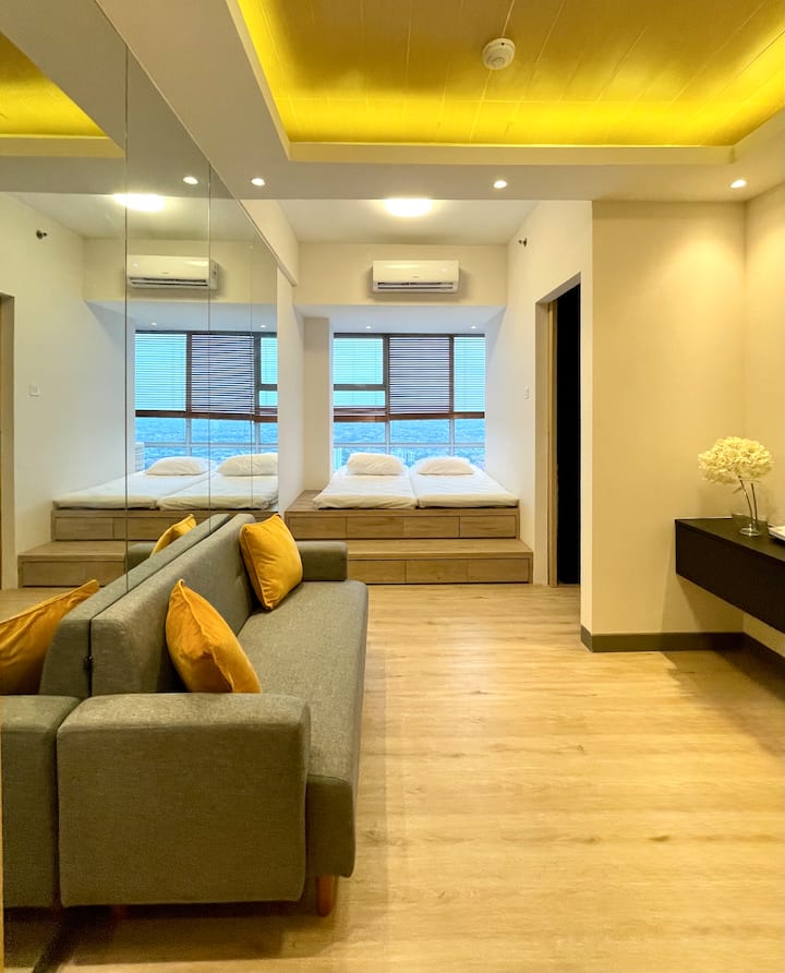 Stylish Japandi 2br @Pakuwon Mall - 泗水